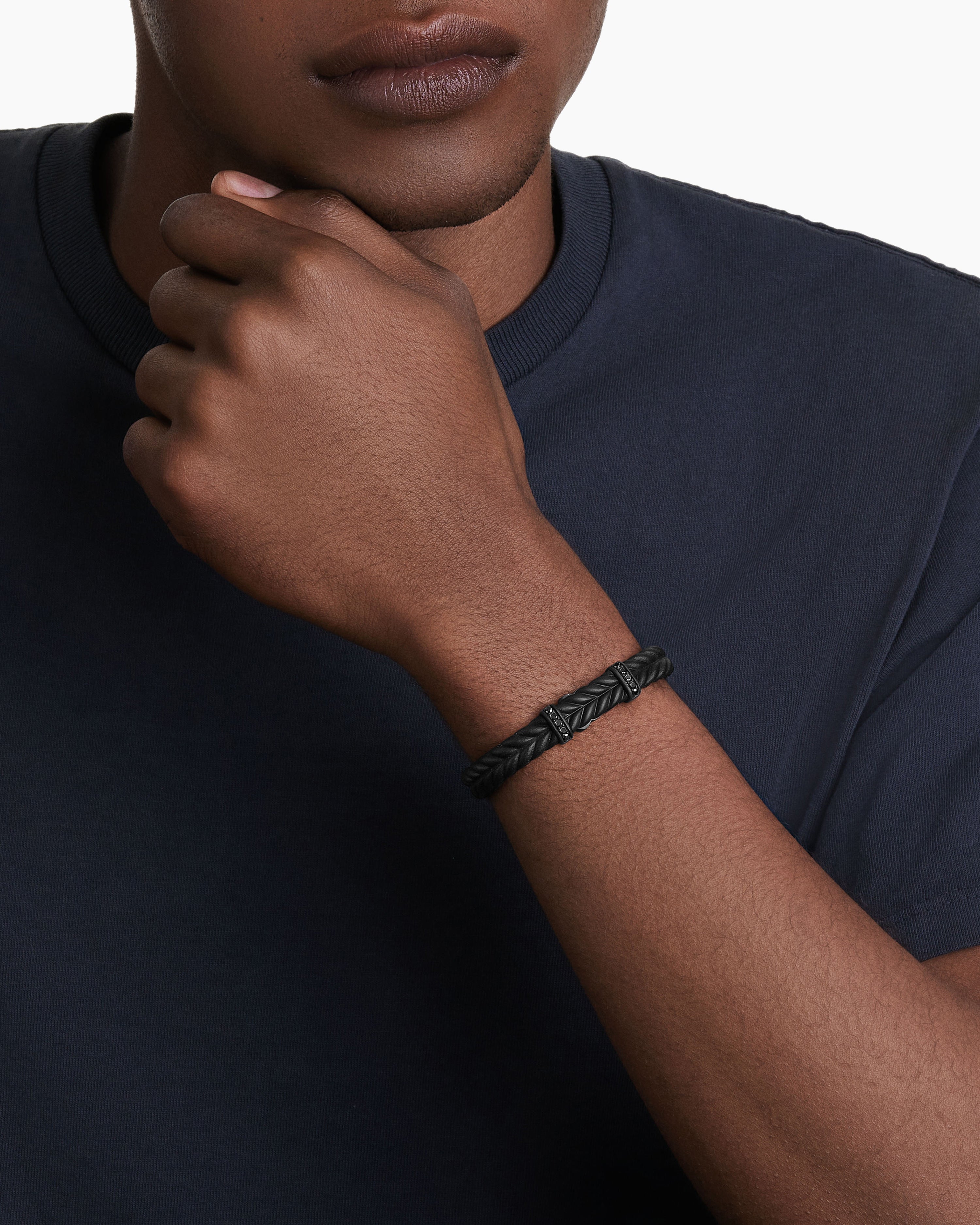 Mens Chevron Rubber Bracelet with Black Titanium, 9mm