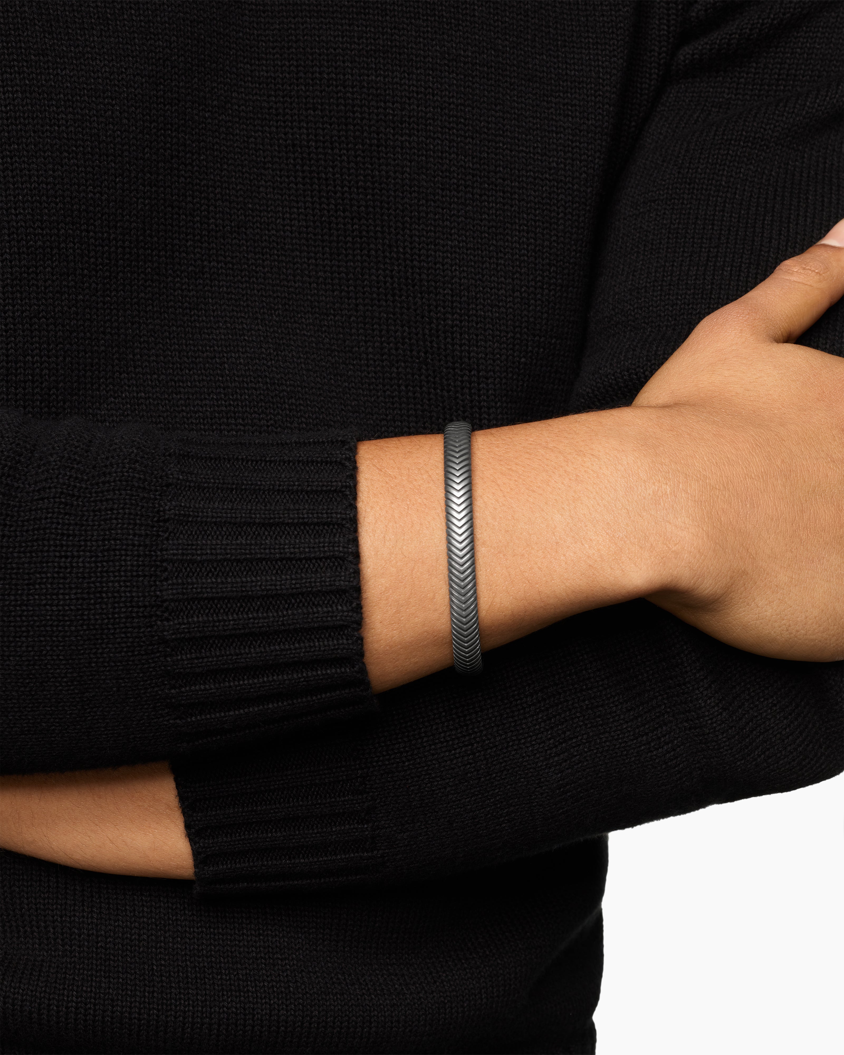 Mens Chevron Cuff Bracelet in Titanium, 8mm | David Yurman